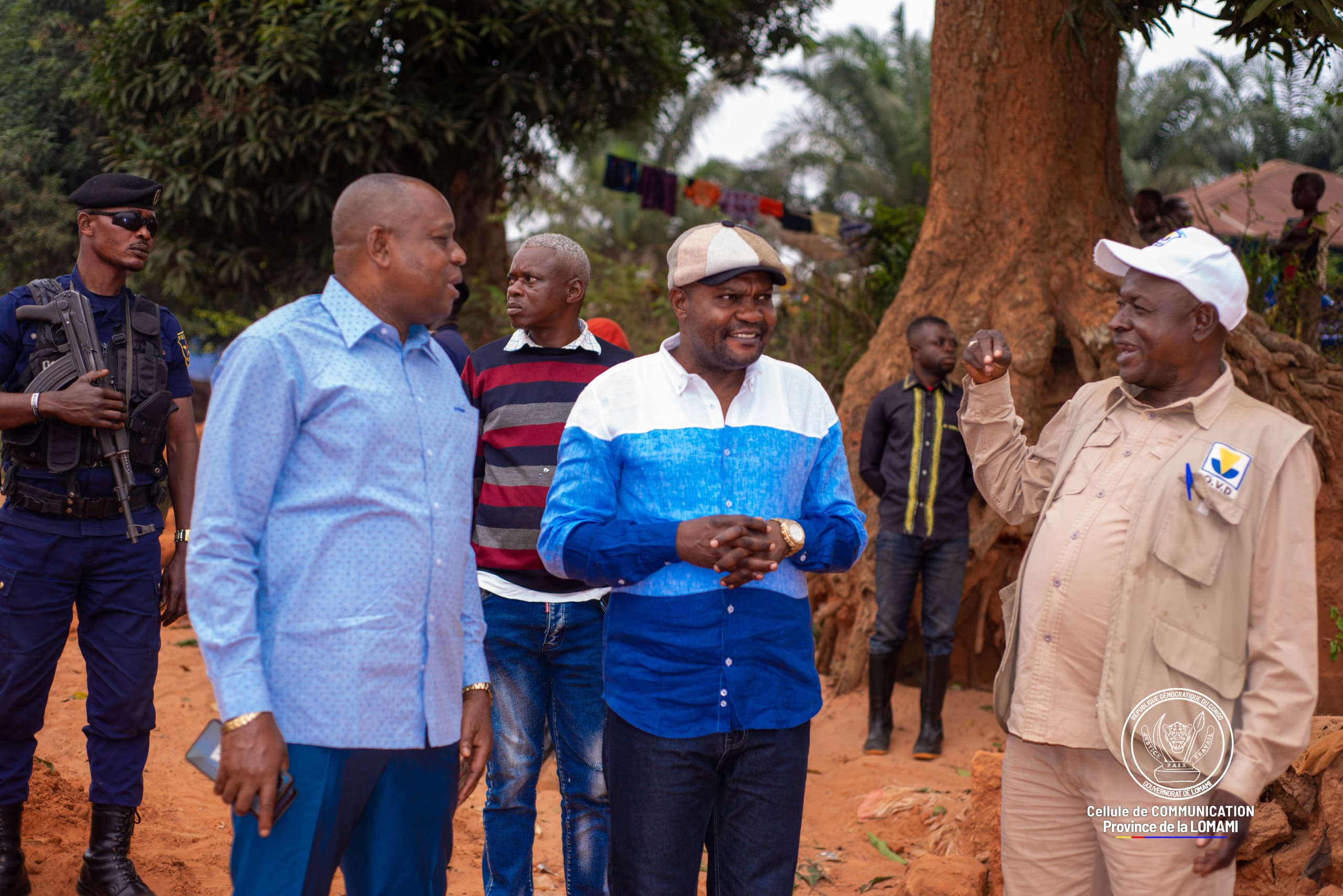 Kabinda : Le Gouverneur Kalombo inspecte les travaux de lutte anti ...